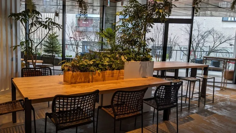 【10月9日オープン「ODORiBA大通バル」情報も】札幌大通の新名所！2025年夏グランドオープン「4PLA」のフロア詳細や見どころについて｜Domingo